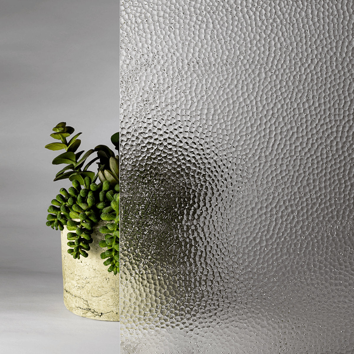 Kokomo Hammered – Hollander Specialty Glass