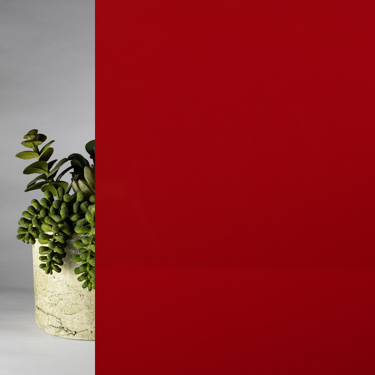 Red Luminous Glossy – Hollander Specialty Glass